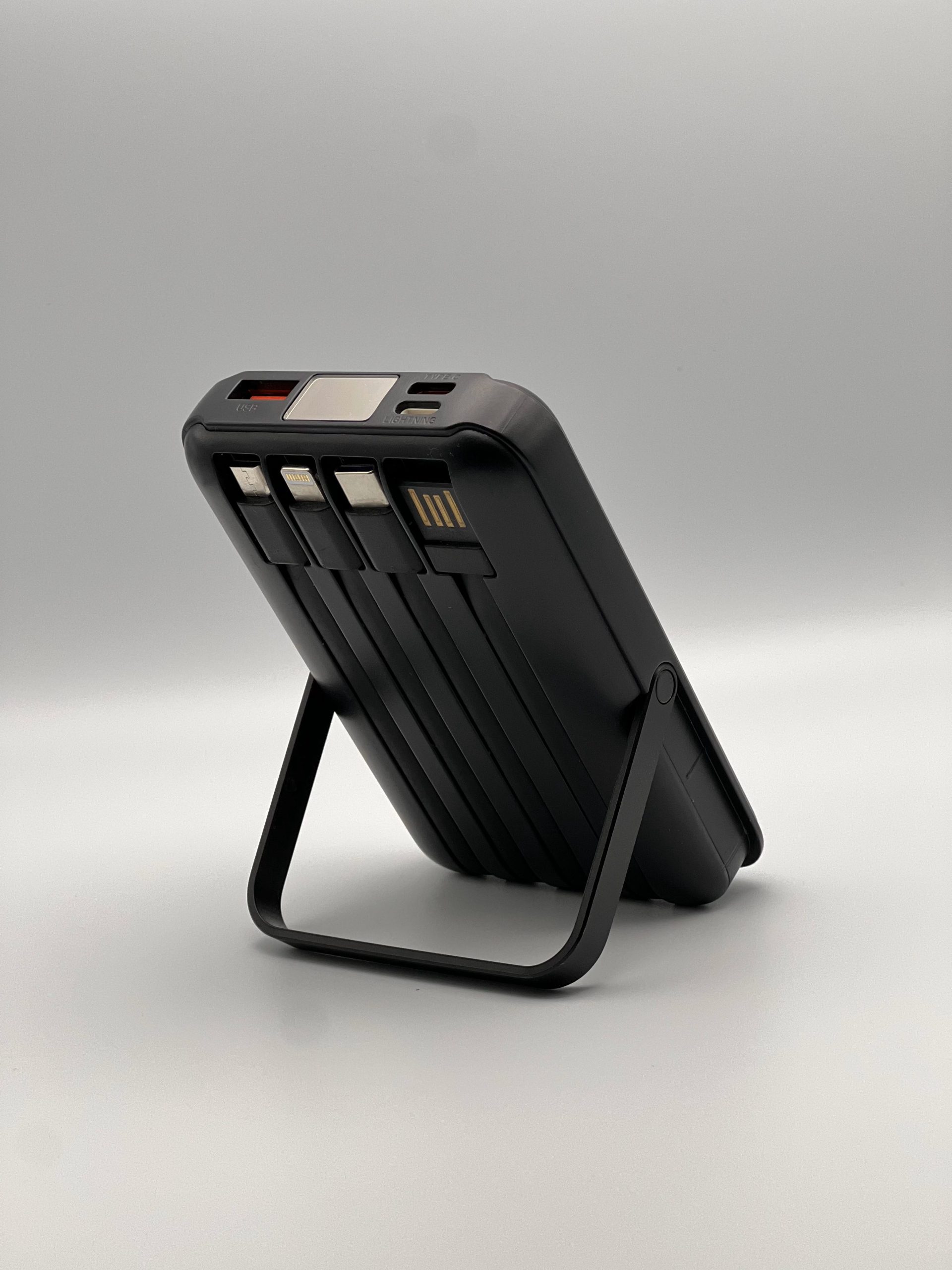 Bolt: Universal Power Bank – Taitn